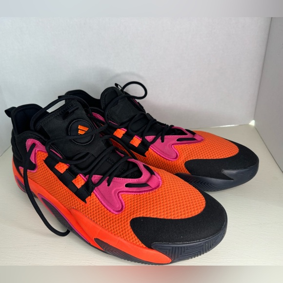adidas | Shoes | Adidas Byw Select Basketball Shoe Size 4 | Poshmark